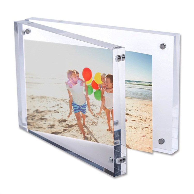 Custom clear acrylic magnetic picture frame