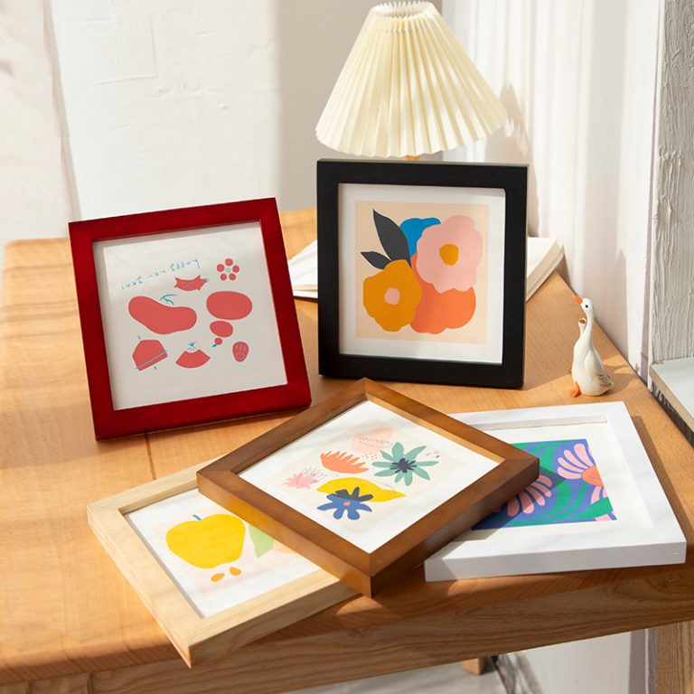 Popular simple square wooden photo frame